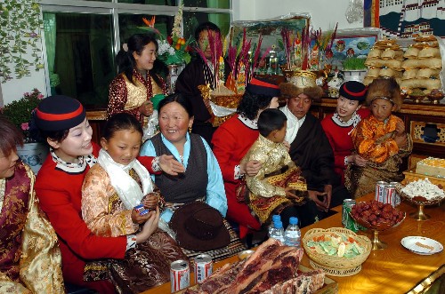 Tibetan Butter Tea, Tibetan Khata|Hada Presenting Rites in Tibet Culture